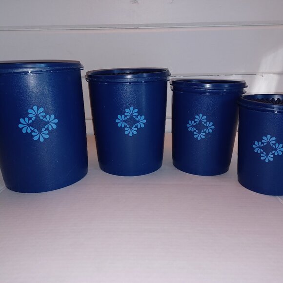 Tupperware | Kitchen | Tupperware Set Of 4 Blue Nesting Servalier ...